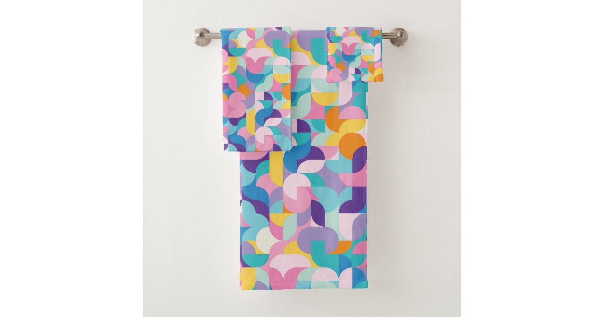 Purple & Pink Geometric Pattern Bath Towel Set | Zazzle
