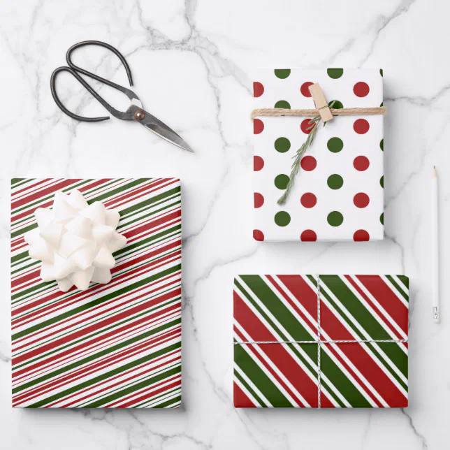 Red and Green Christmas Wrapping Paper Sheets | Zazzle