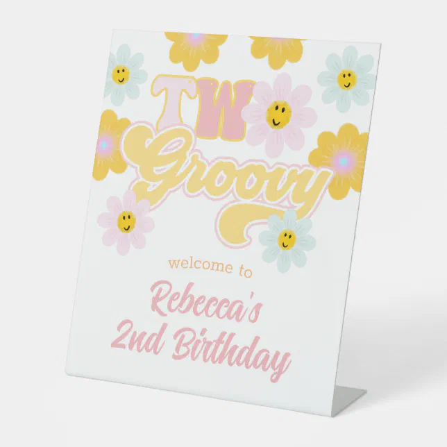 Retro Daisy Two Groovy Birthday Welcome Sign | Zazzle