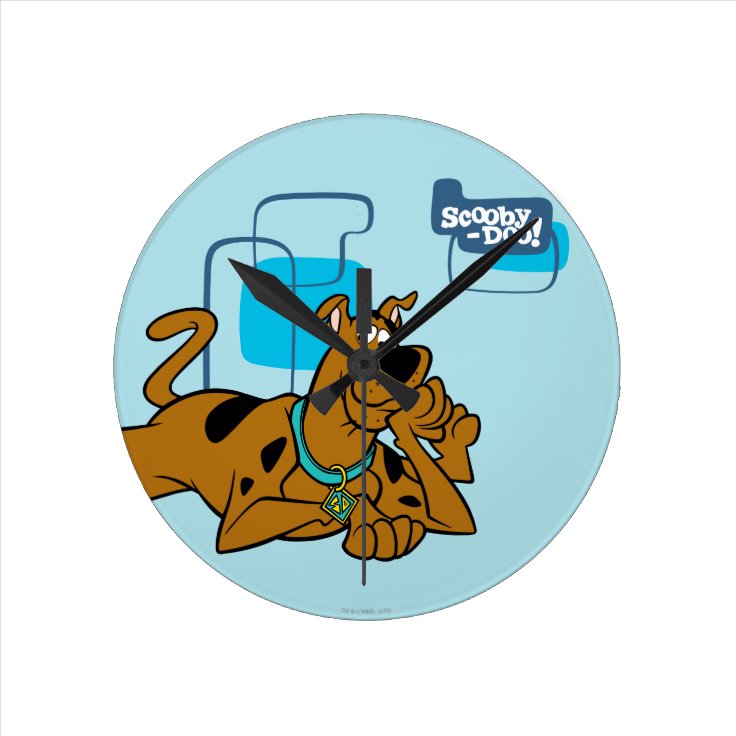 Retro Squares Scooby-Doo Lying Down Round Clock | Zazzle