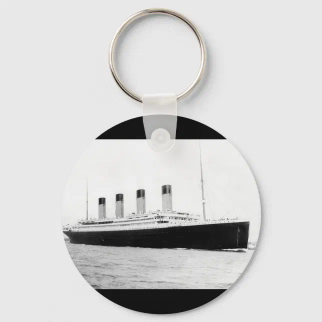 RMS Titanic Passenger Liner Keychain | Zazzle