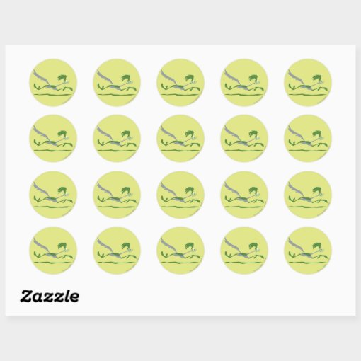 ROAD RUNNER™ Going Fast Classic Round Sticker | Zazzle