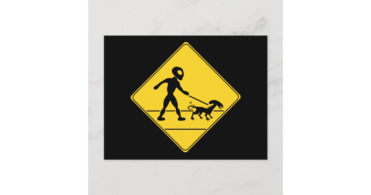Road Sign- Alien Crossing Postcard | Zazzle