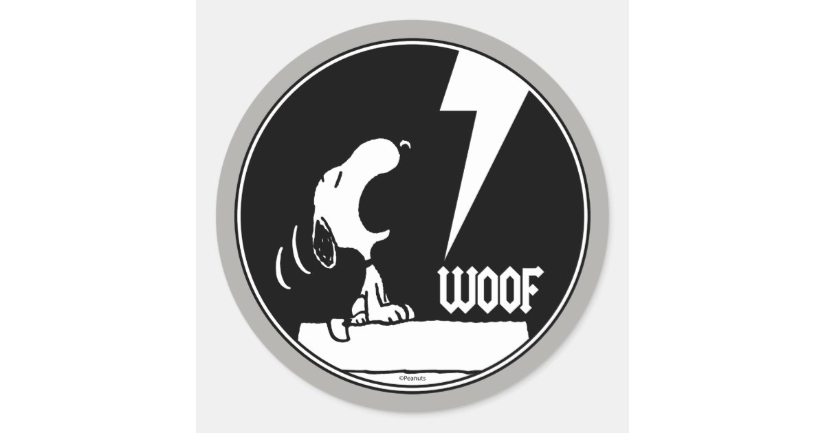 Rock Tees | Snoopy Howling Classic Round Sticker | Zazzle