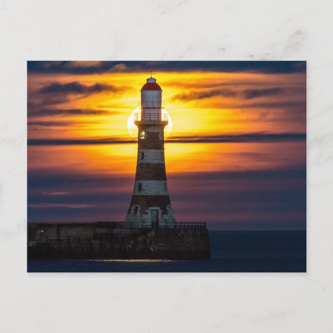Roker Lighthouse Postcard | Zazzle