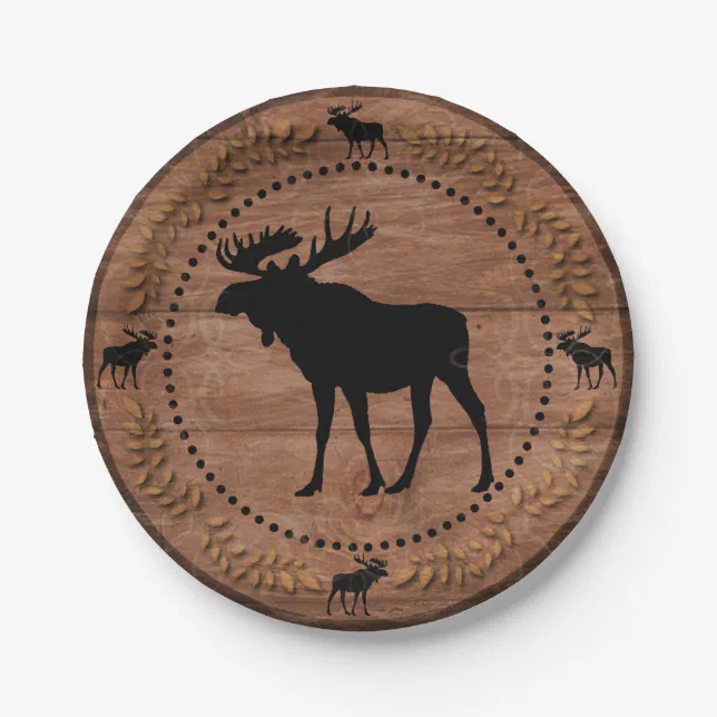Rustic wooden moose circle paper plates | Zazzle