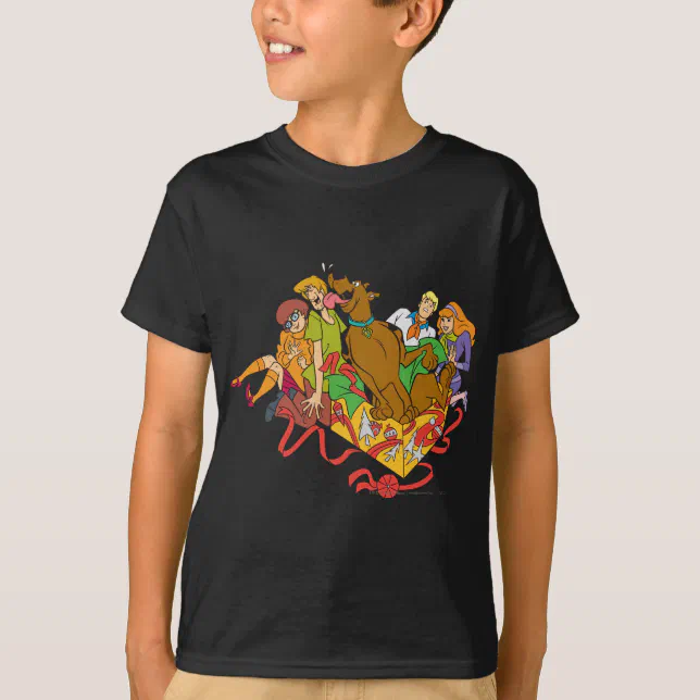 Scooby-Doo and Gang Christmas T-Shirt | Zazzle
