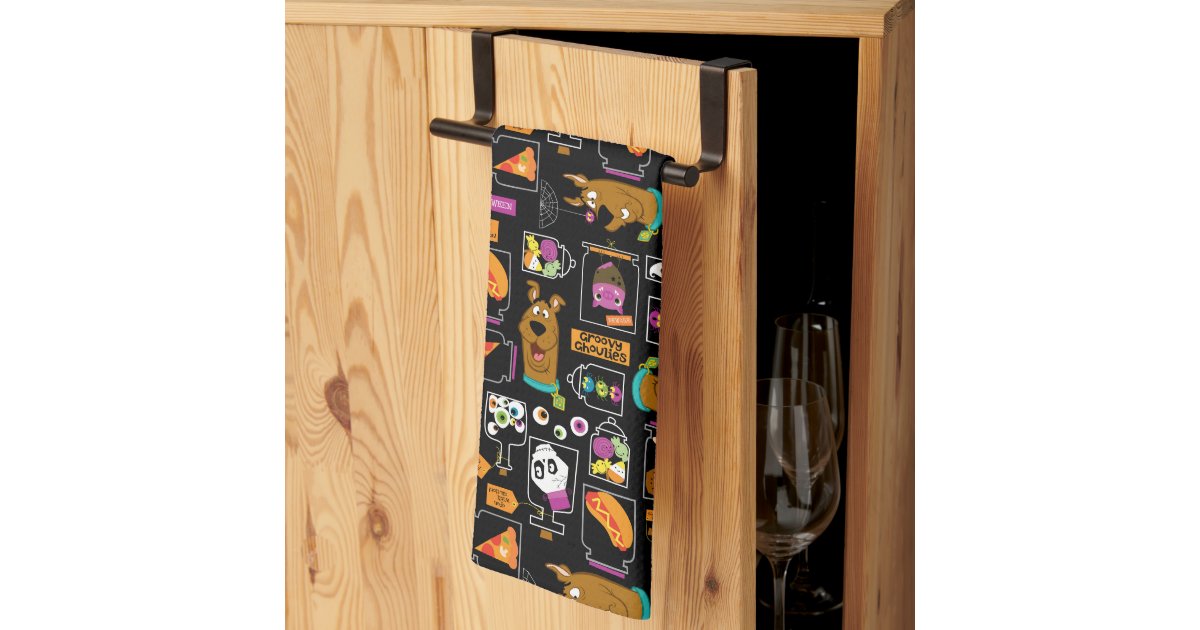 Scooby-Doo | Halloween Scooby-Doo Pattern Kitchen Towel | Zazzle