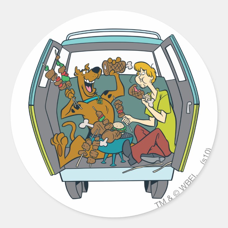 Scooby-Doo & Shaggy In Mystery Machine Classic Round Sticker | Zazzle