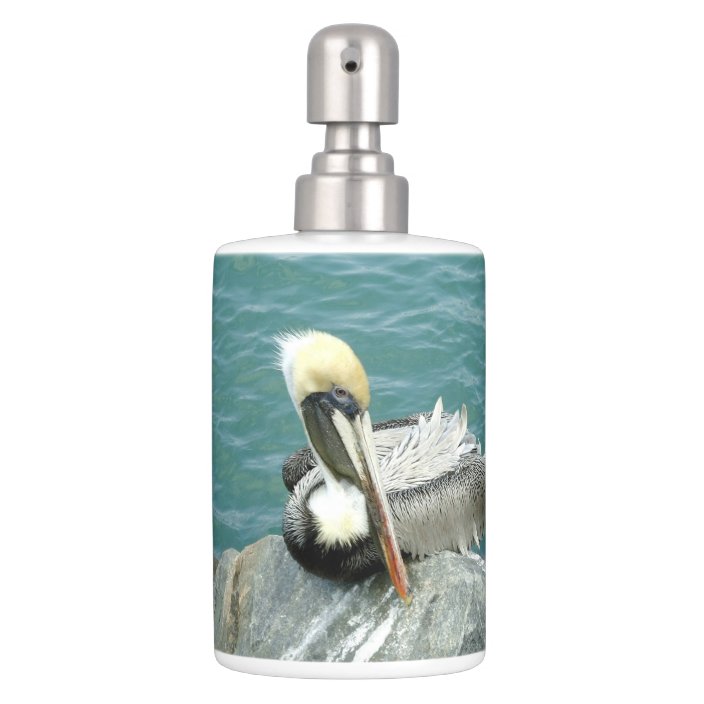 Sitting Pelican Bathroom Set | Zazzle.com