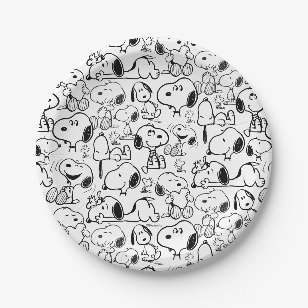 Snoopy Smile Giggle Laugh Pattern Paper Plates | Zazzle