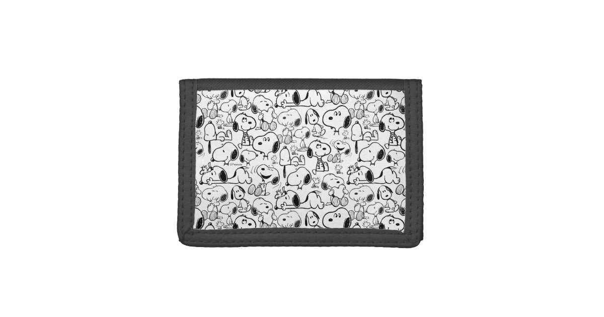 Snoopy Smile Giggle Laugh Pattern Trifold Wallet | Zazzle