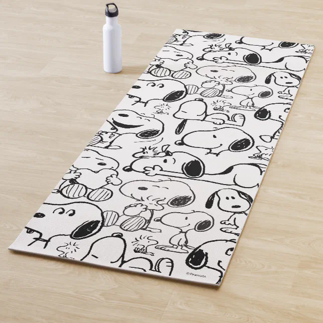 Snoopy Smile Giggle Laugh Pattern Yoga Mat | Zazzle