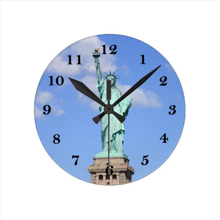 Statue of Liberty Round Clock | Zazzle.com