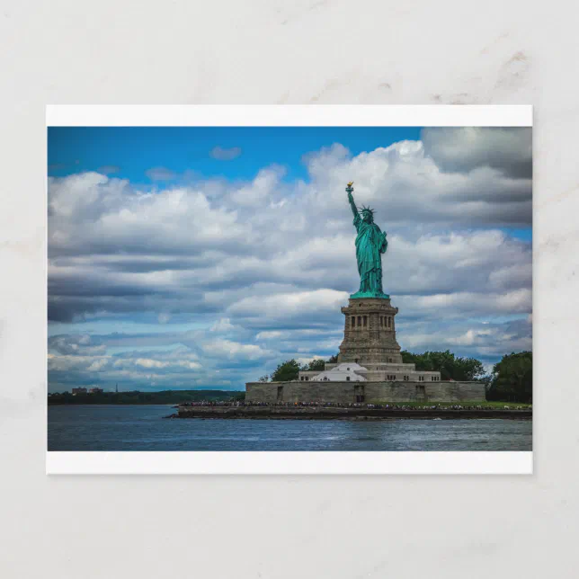 The Statue of Liberty Postcard | Zazzle