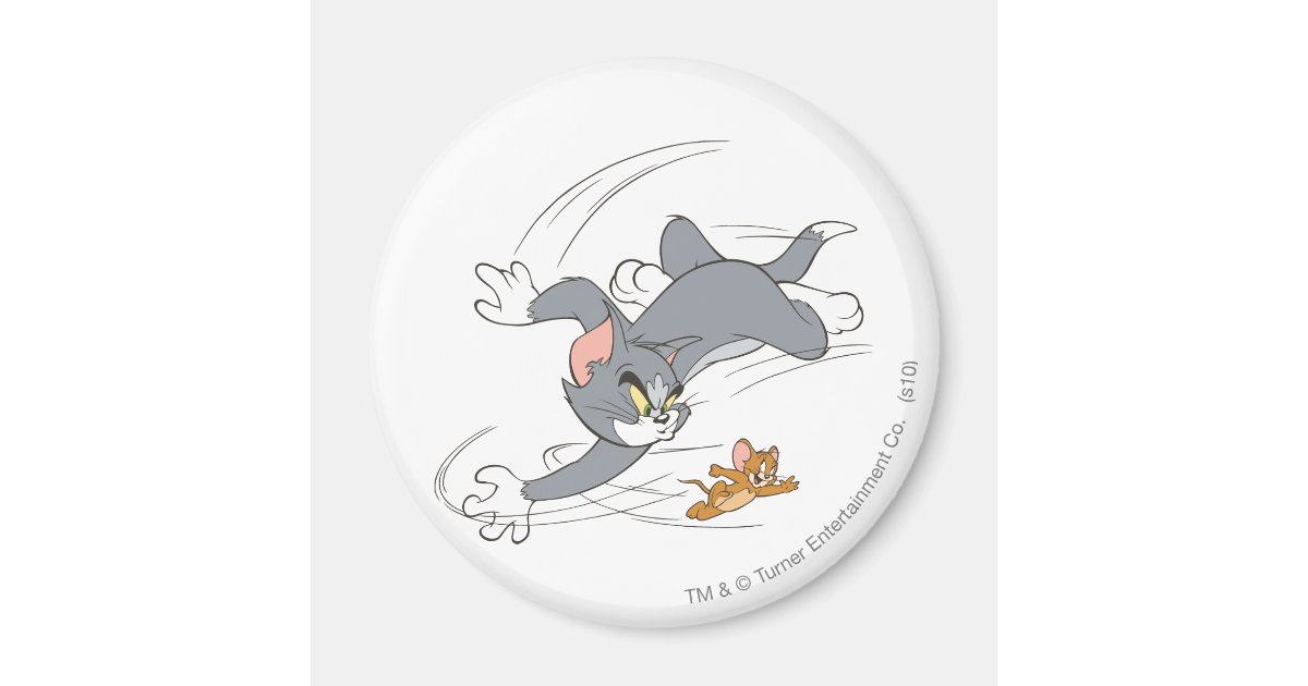 Tom and Jerry Chase Turn Magnet | Zazzle