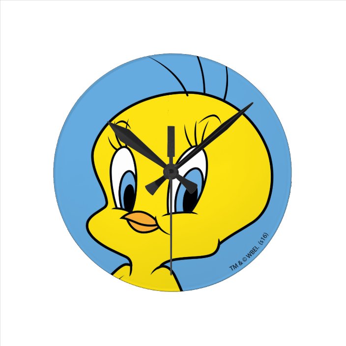 TWEETY™ | Clever Bird Round Clock | Zazzle