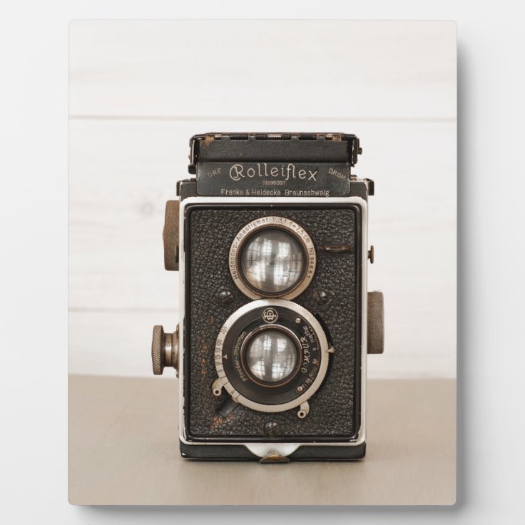 Vintage Rolleiflex Twin lens camera Plaque | Zazzle