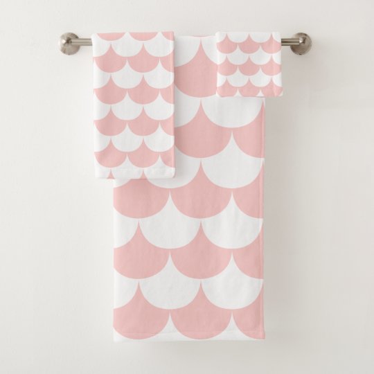White and Blush Pink Scallop Bath Towel Set | Zazzle.com