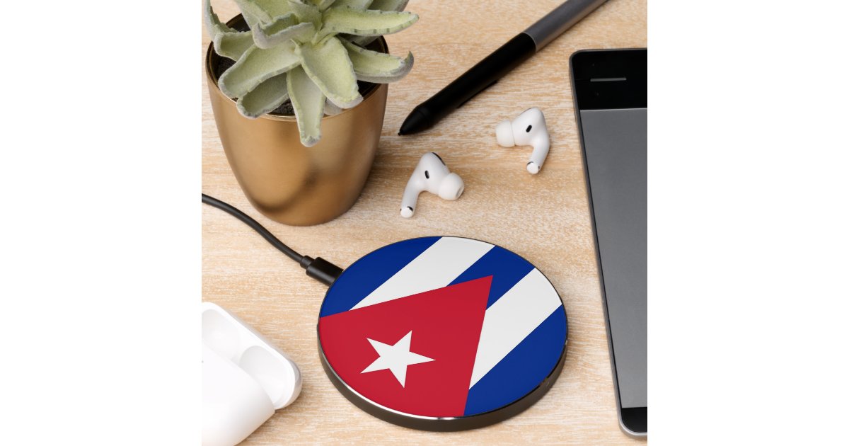 Wireless charger with flag of Cuba | Zazzle