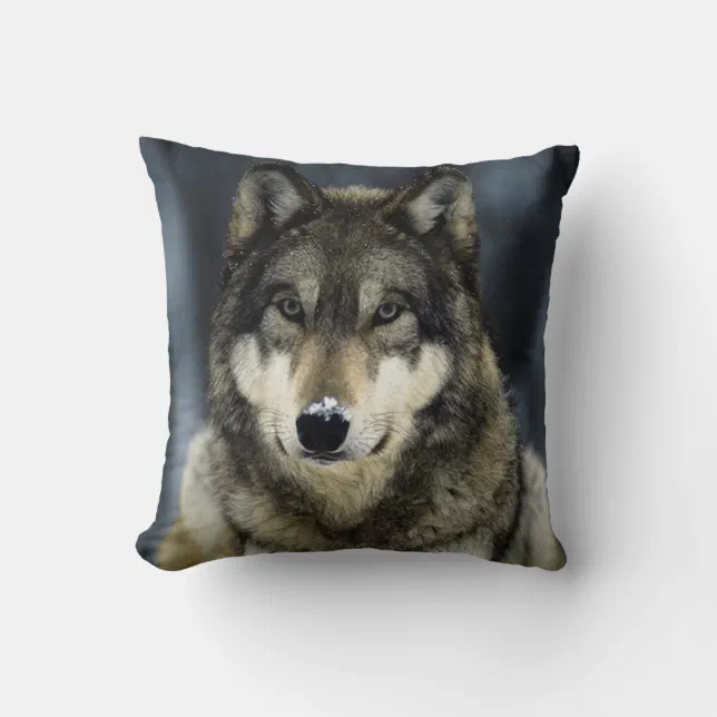Wolf Throw Pillow | Zazzle
