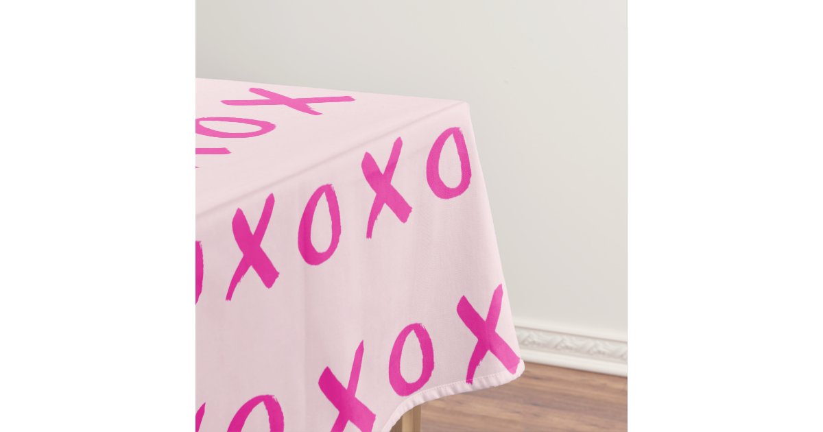 XOXO pink Valentine's day Tablecloth | Zazzle