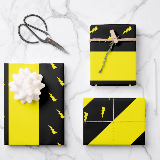 Yellow lightning bolts pattern wrapping paper sheets | Zazzle
