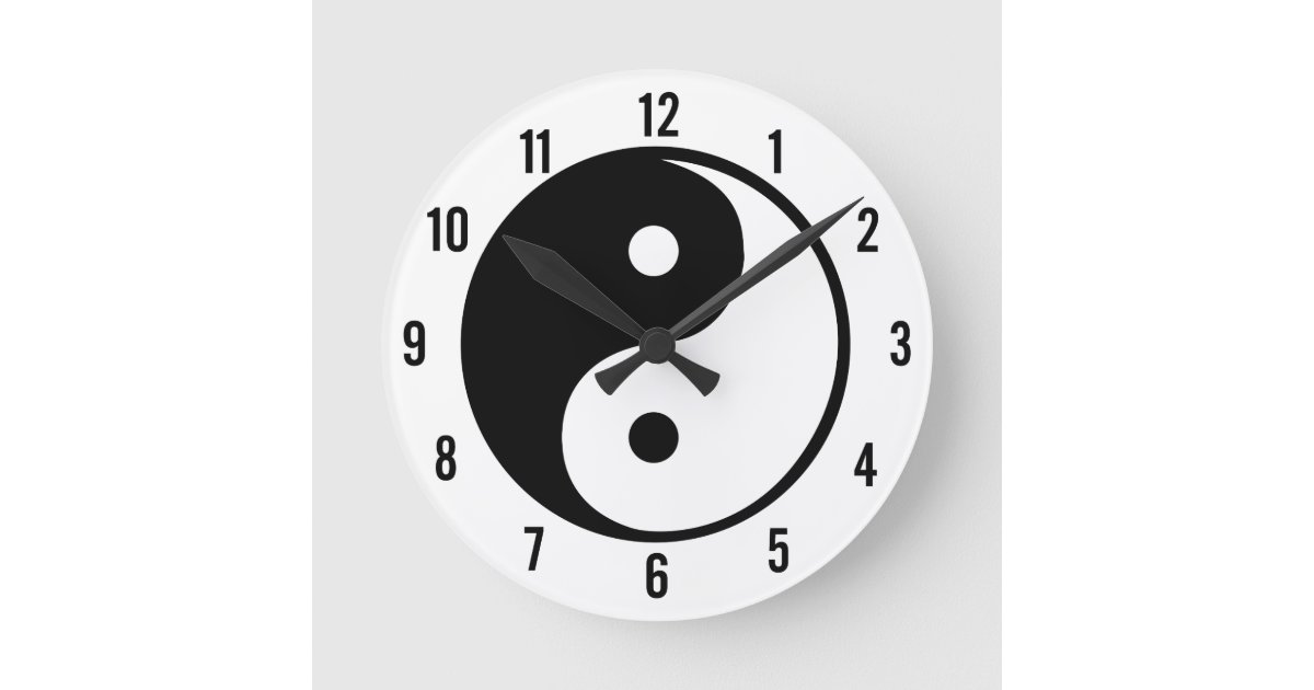 Yin Yang Round Clock | Zazzle
